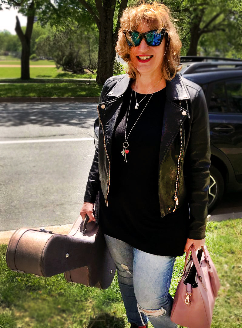 Andrea Morris Canadian Radio Tracker – AM To FM Promotions